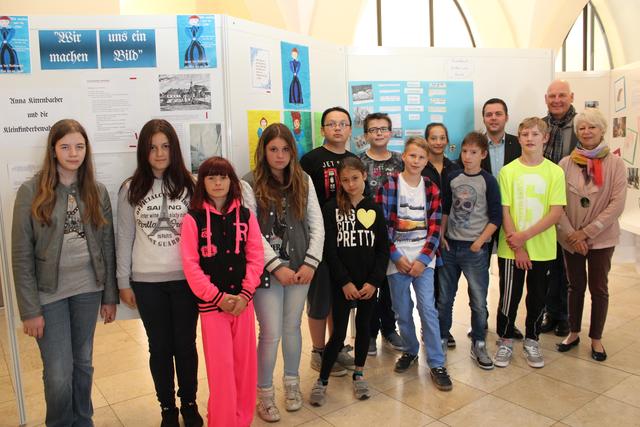 Ausstellung der Anna-Kittenbacher-Schule Pfaffenhofen im Rathaus ...